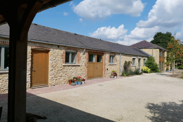 Stylish And Cosy Barn Near River - Ripon