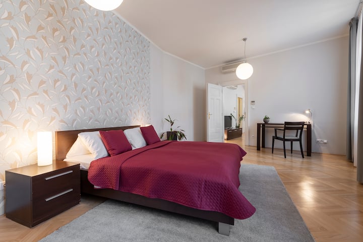 Fully Equipped Apartment In The Prague (83 Sqm) - Prague