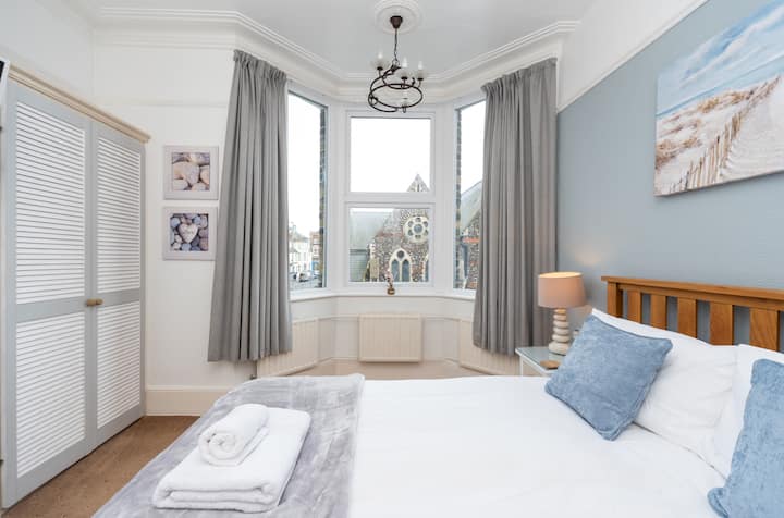 Private King Room With En-suite Great Yarmouth - Great Yarmouth