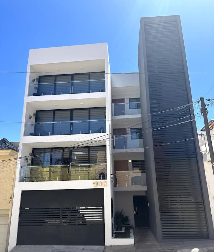 2 Departamentos En Un Edificio. Todo Nuevo - Zacatecas