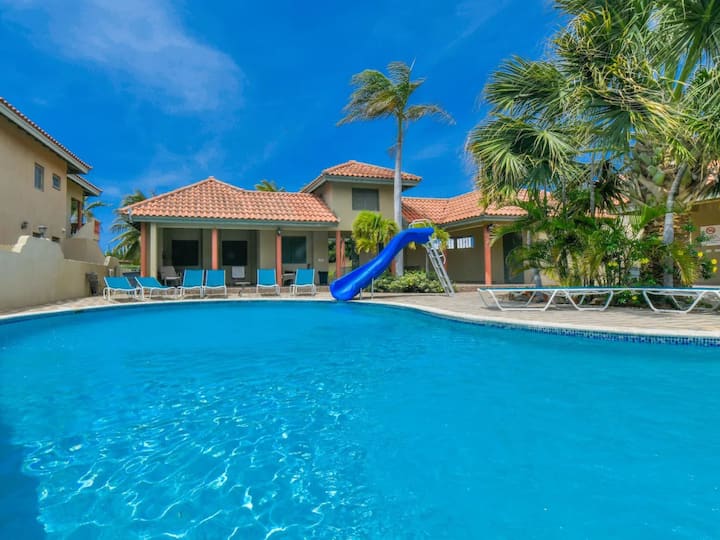 Walk To Palm Beach In Flip Flops: 3 Bedroom Condo - Aruba