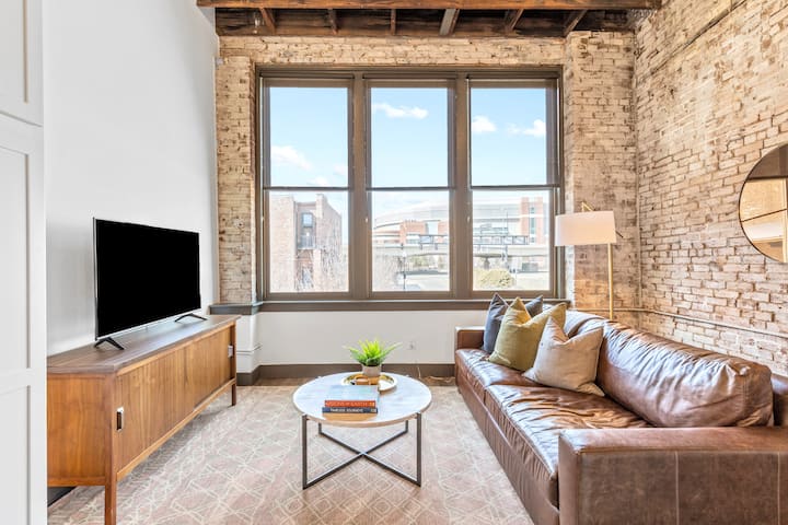 Brick & Bed - Cozy Loft/walk To Arch & Conventions - St. Louis, MO