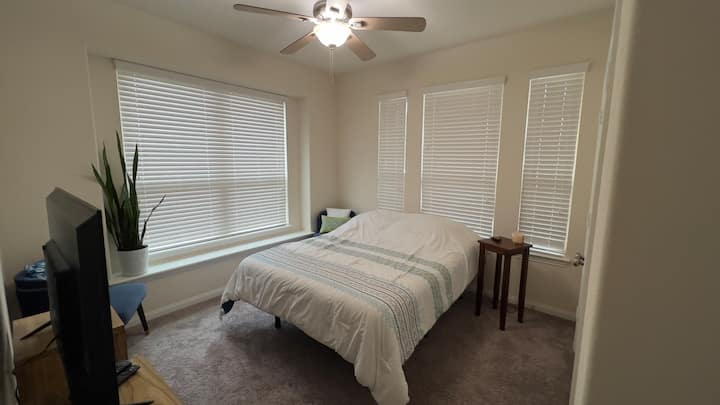 Georgetown Gem: Private Bed/bath - Georgetown, TX
