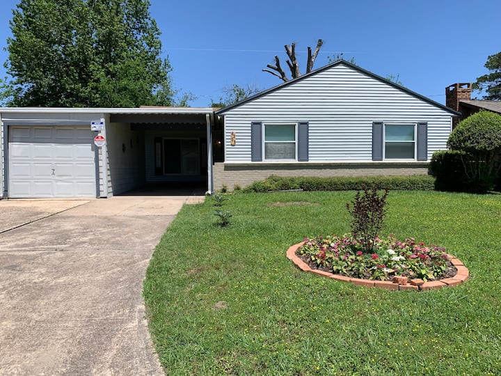 The Happy Hyde Away- Peaceful & Quite Cozy Home! - Houston, TX