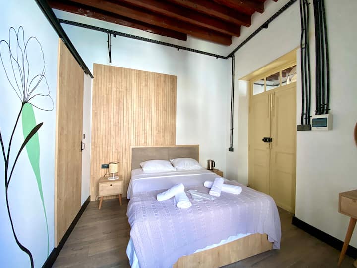 Deluxe Double Bed Room - Avenue Hotel - Kyrenia