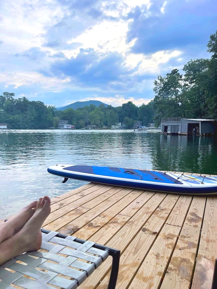 Romantic Cabin On The Lake - Lake Lure, NC