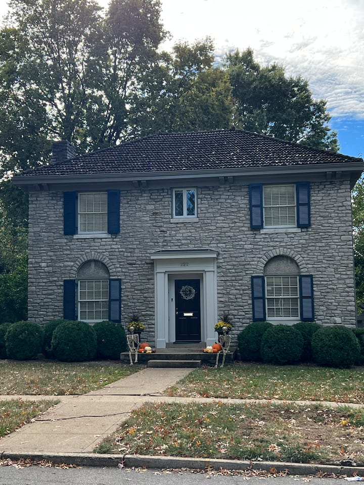 Great House For Breeders Cup 2022 - Lexington, KY