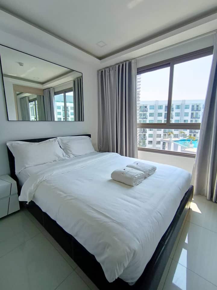 Arcadia Beach Resort D806 By Yokthai - Pattaya City