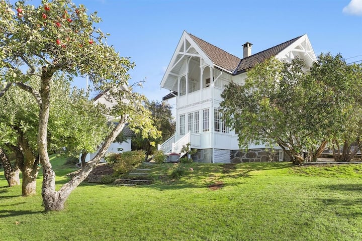Beautiful Villa In Lysaker - Oslo
