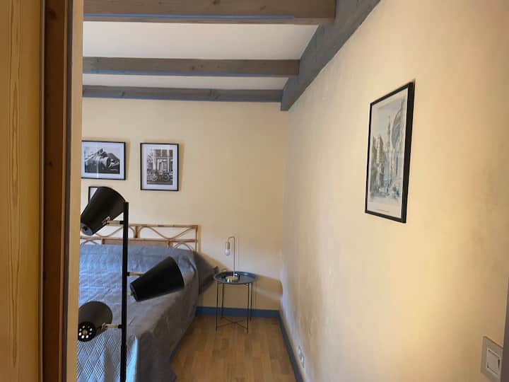 Chambre Au Milieu Des Montagnes - La Chaise-Dieu