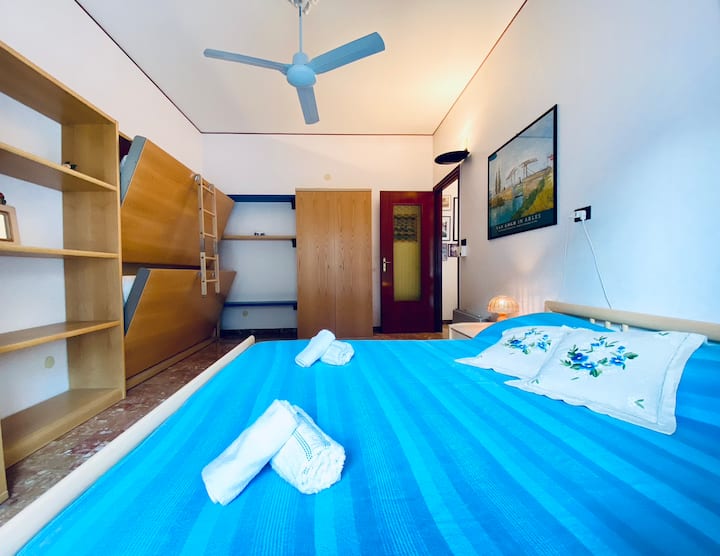 Hostdomus - Bilocale Sul Borgo - Noli