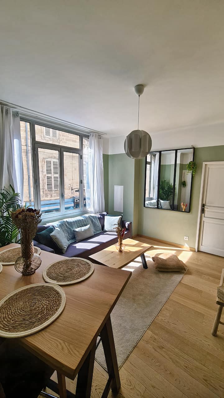 Agate - Cœur De Ville Avec Balcon - Wifi - Avignon