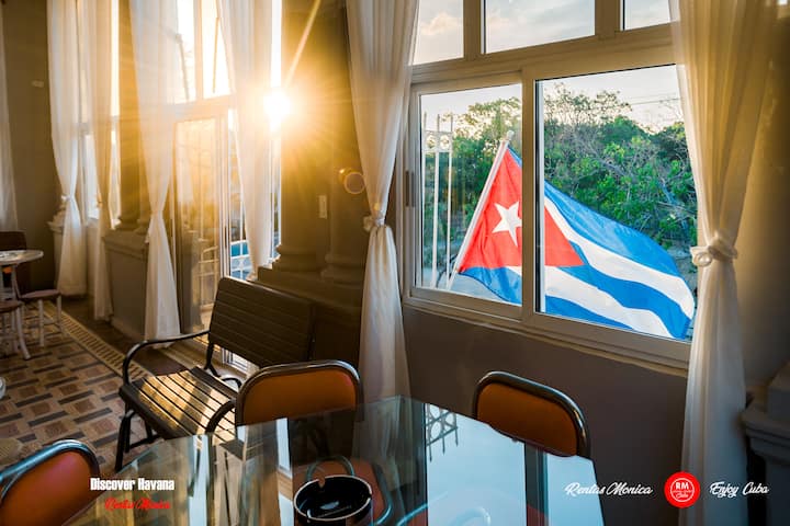 Ideal For Families And Friends No Power Cut Vedado - Cuba