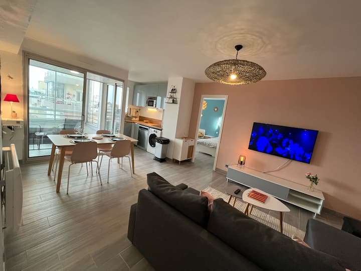 Grand Appartement Au Bord De Mer + Parking Saison - Canet-en-Roussillon