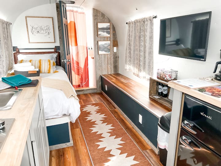 Cortez: The Charming Riverside Airstream - Grand Junction, CO