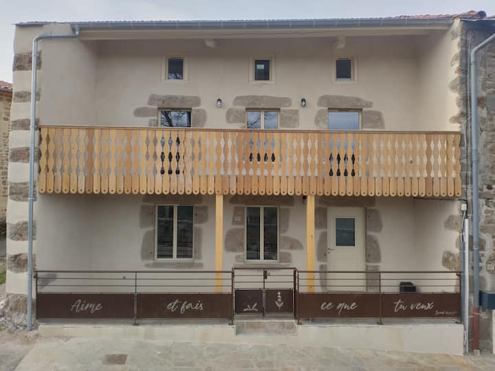 Sur La Route Du Pont Neuf - Chalmazel