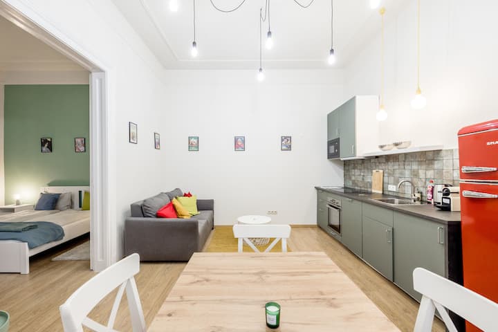 Stylish & Central 2br Apartment - Budapeşte
