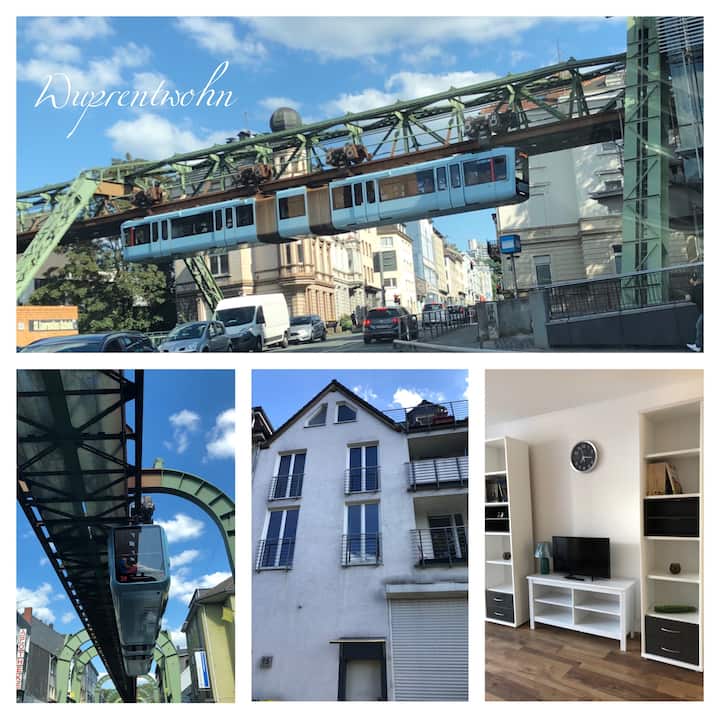 Schwebebahn In Wuppertal - Wuppertal