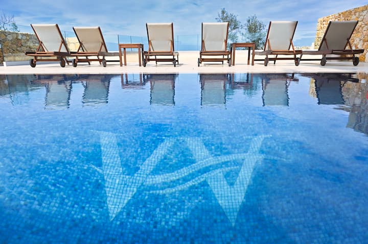 Luxurious Maisonette With Pool - Malta