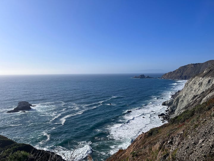 Arcade Getaway • 5 Beds • Fast Wi-fi • Fenced Yard - Pacifica, CA