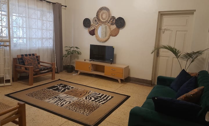 Charming And Cosy Home - Kampala