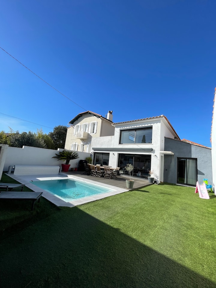 Magnifique Maison Avec Piscine - Marseille