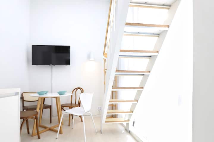 1. [Max 4ppl] Myeongdong Stn. Cozy Loft - Seoul