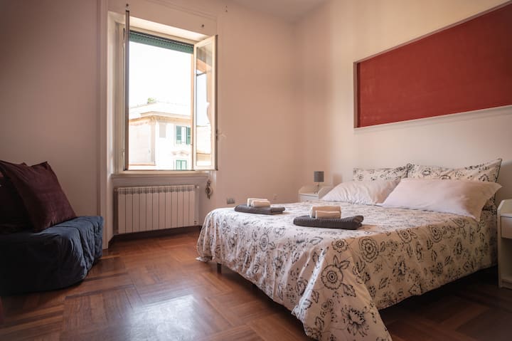 Chambre à 100 Mètres De La Place Saint-pierre - Roma, Italia