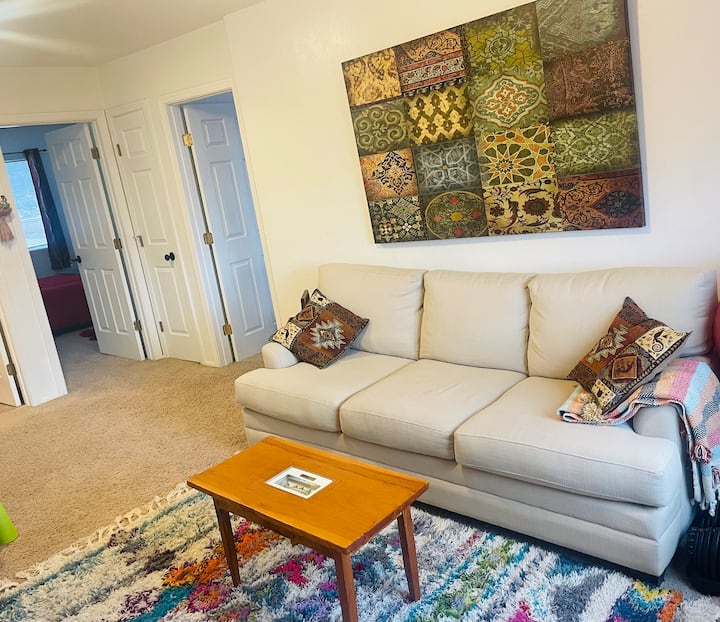 2b/1b Inside Townhouse With Plenty Of Privacy - Tucson, AZ