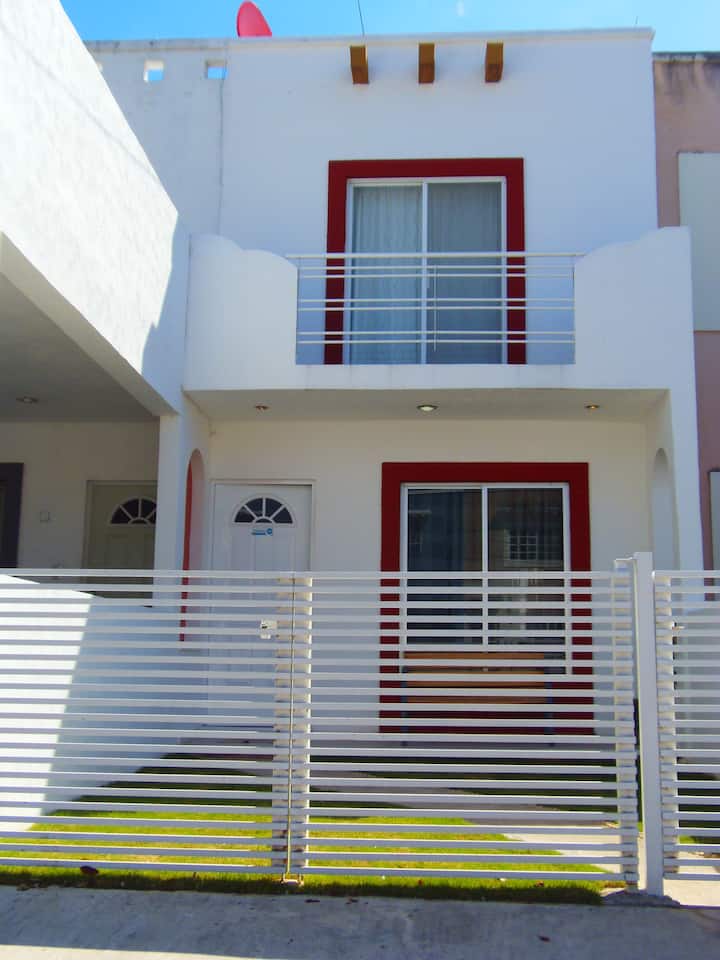 Alojamiento Casita Blanca Cancún (Alberca Privada) - Cancún
