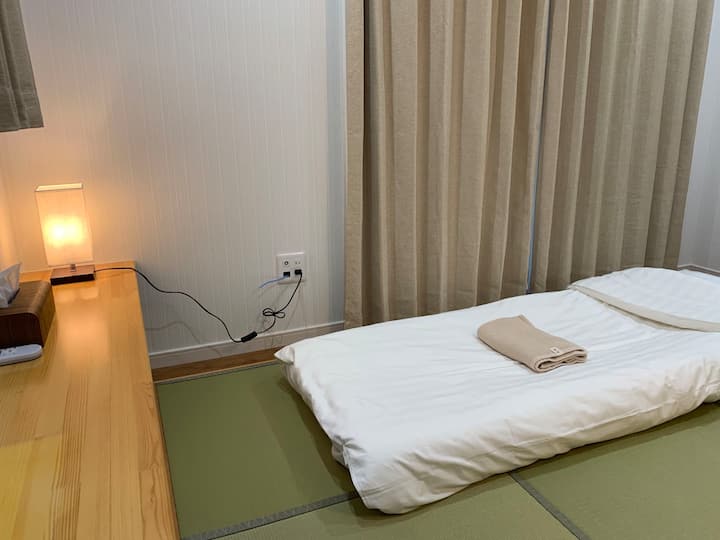 Bedroom With Wifi, Close To Toei Shinjuku Line - Tokyo
