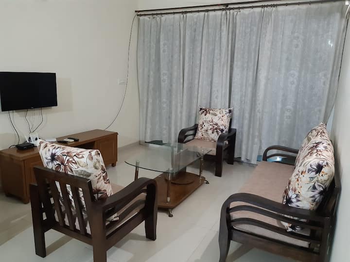 2 Bhk Furnished Apartment, Candolim - ゴア