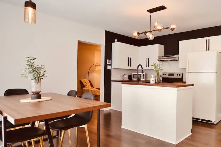 Quartier Du Musée 2-bedroom Condo - Gatineau