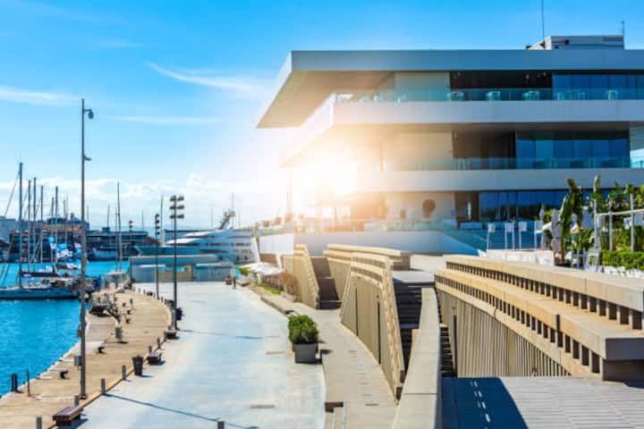 Urban Beach - Valencia