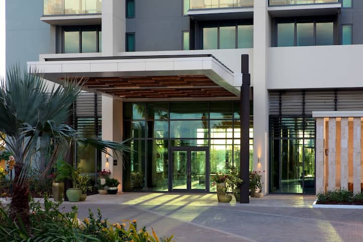 Cayman Islands Luxurious Getaway - Cayman Islands