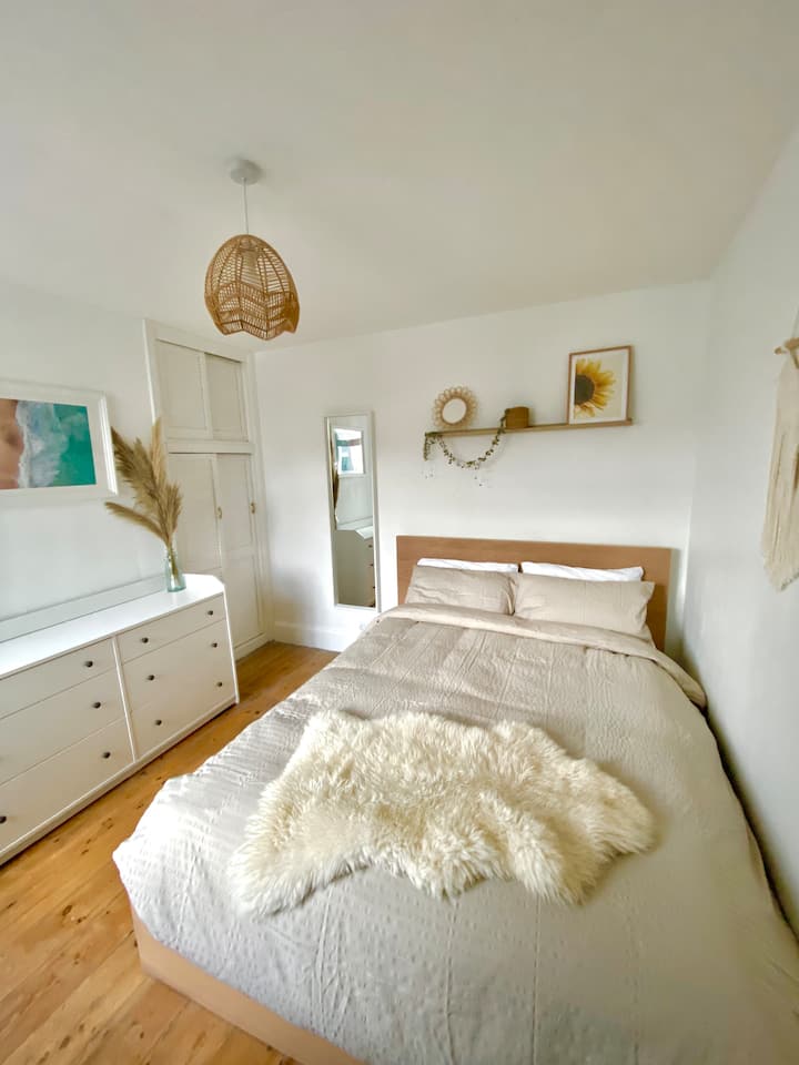 Flat With Garden- 5 Minute Walk To The Beach - Bude