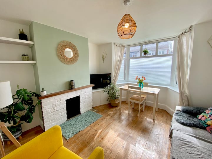 Flat With Garden- 5 Minute Walk To The Beach - Stratton