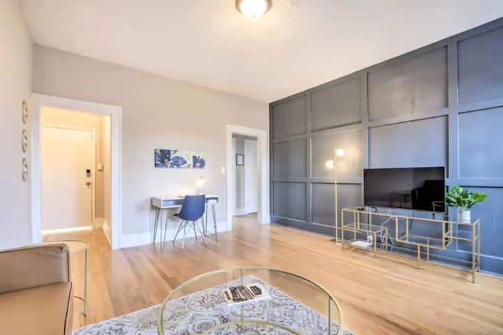 1925 Historic Raleigh Apt Close To Downtown! - Raleigh, NC