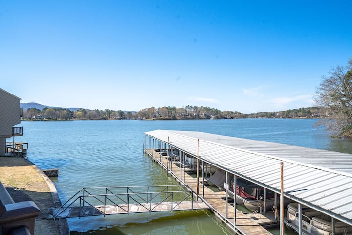 Cozy Lake Hamilton Waterfront Getaway - Main Canal - Hot Springs, AR