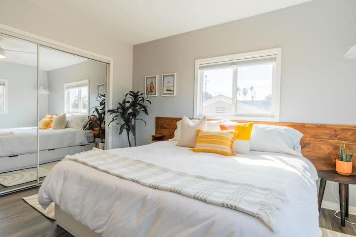 Greenbelt Getaway - Seal Beach, CA