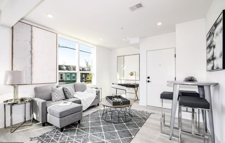 Spacious 2br Brookland Retreat With City Views - Takoma Park, MD