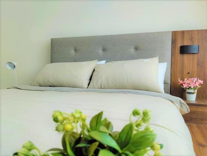 Modern And Charming Couple Suite @Riverine Kuching - Kuching