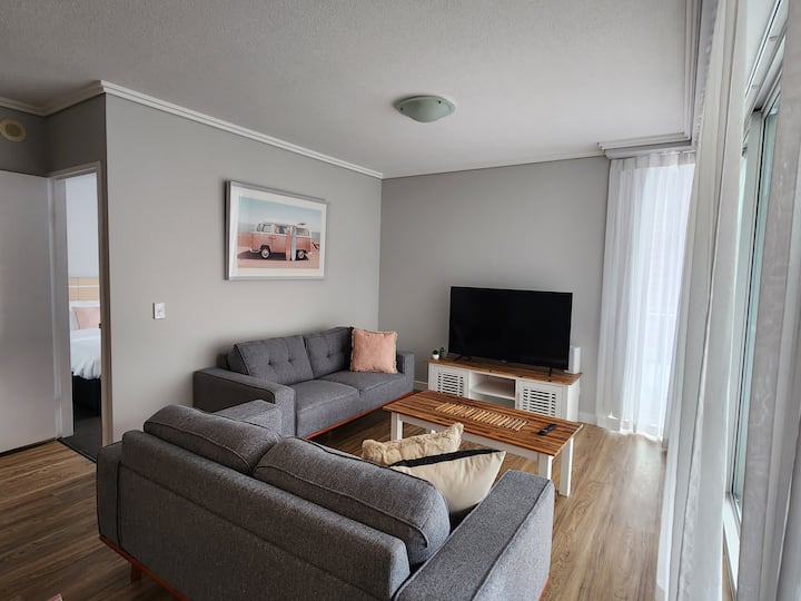 Modern Cbd Apartment. Large Balcony & River Views - Brisbane
