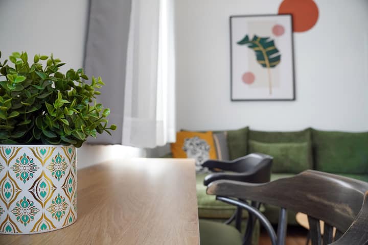 Glorious 1br Apt | Levinsky Market | Super Central - Tel Aviv