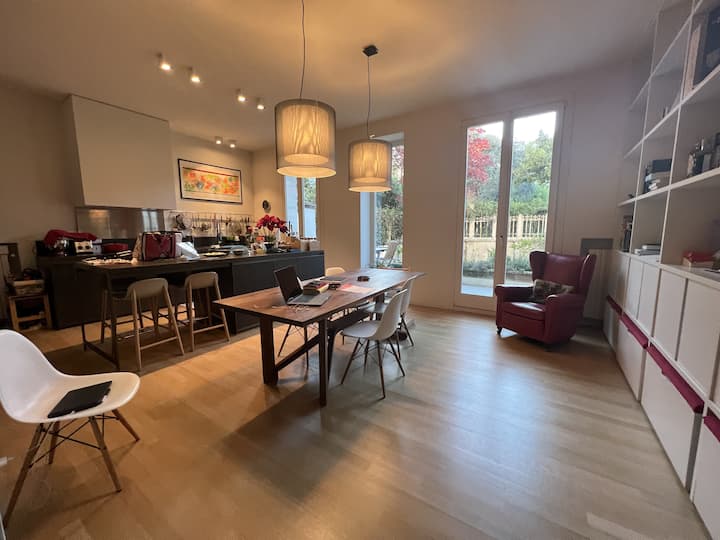 Villa In Centro A Milano - Milano