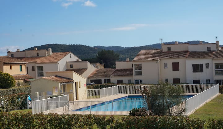 Maison Spacieuse En Résidence Avec Piscine - Le Lavandou