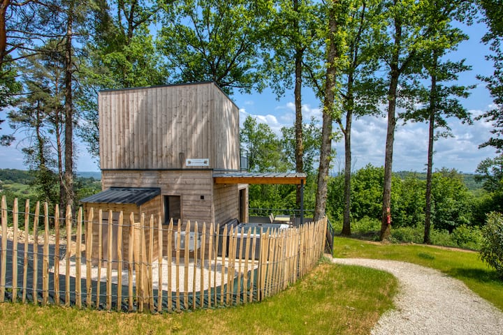 Le Pech Eternel : Cabane Spa Des Châtaigniers - Sarlat-la-Canéda