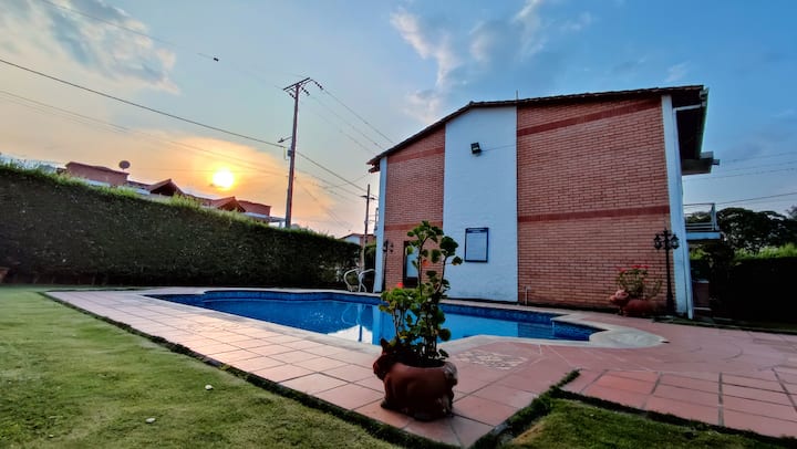 Cómoda Cabaña, Sector Exclusivo - Chinácota
