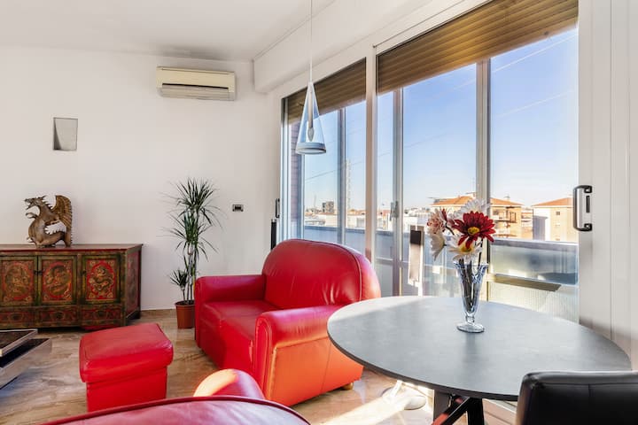 051 Living - Bologna