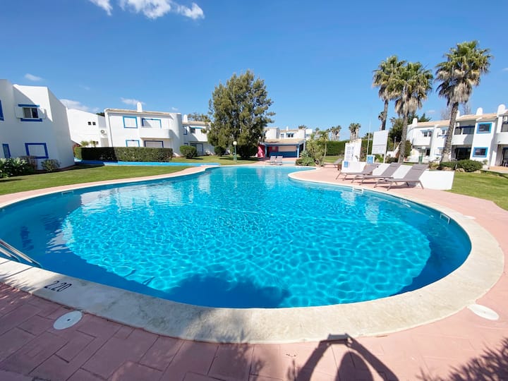 Apartamento Com Piscina - Carvoeiro
